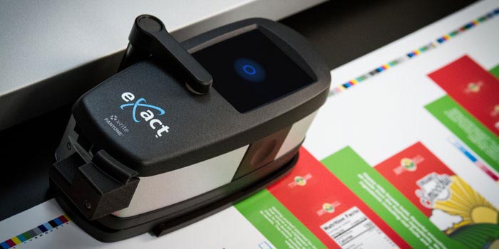 X-Rite и Pantone представили сканер eXact Auto-Scan